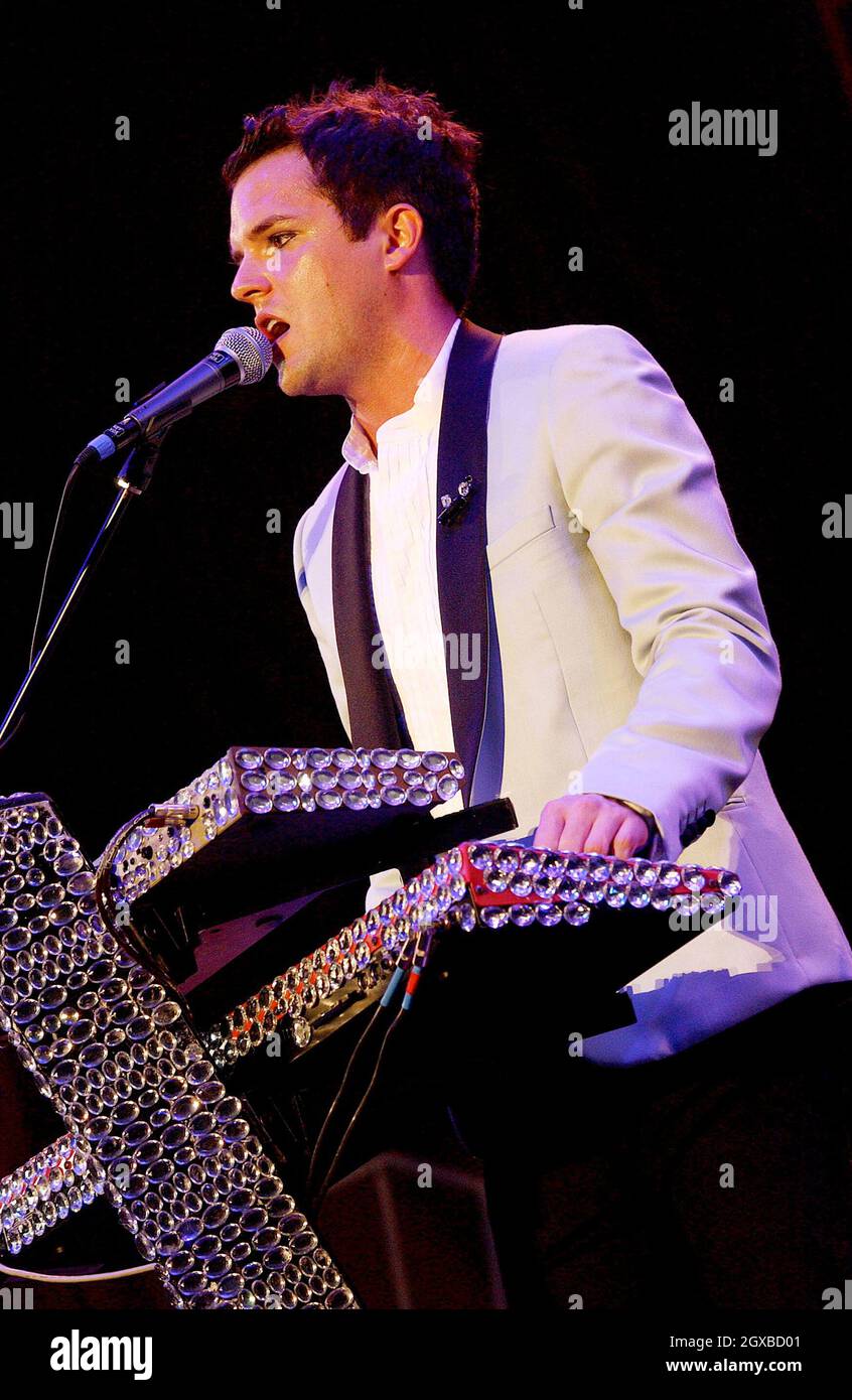 The Killers played live at the 2005 Glastonbury Festival. Torrential ...