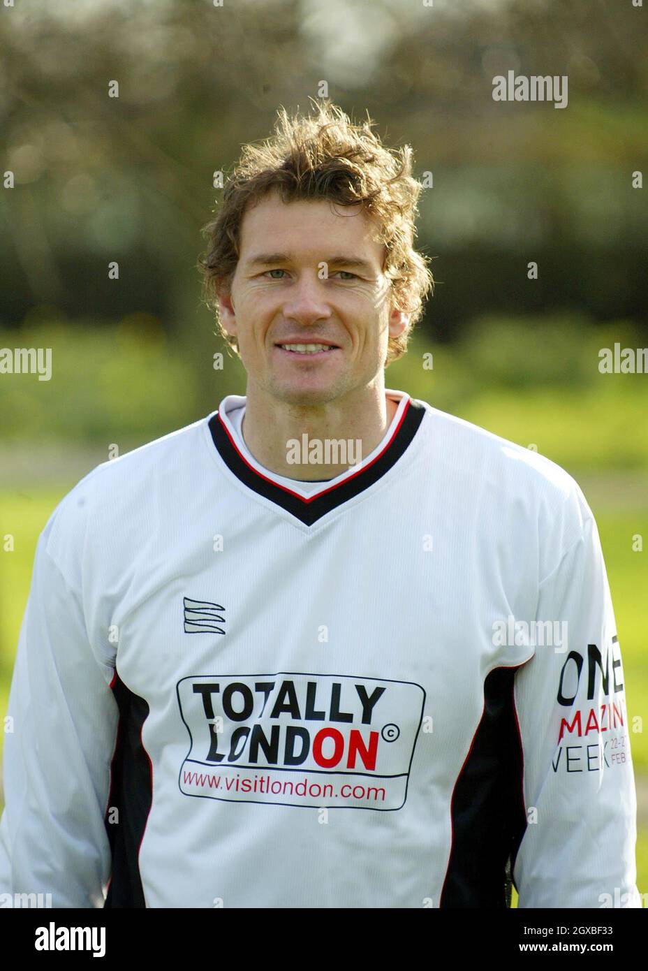 Arsenal's Jens Lehmann at Jumpers For Goalposts, part of One Amazing ...