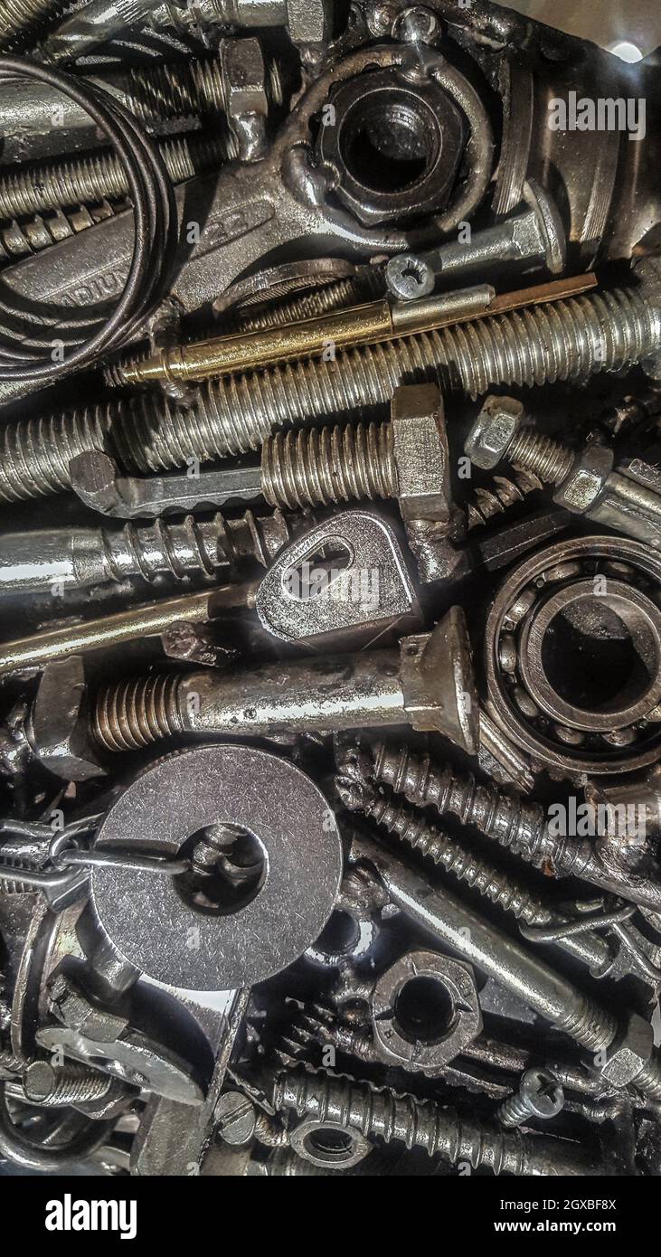 Old metal piece hi-res stock photography and images - Alamy