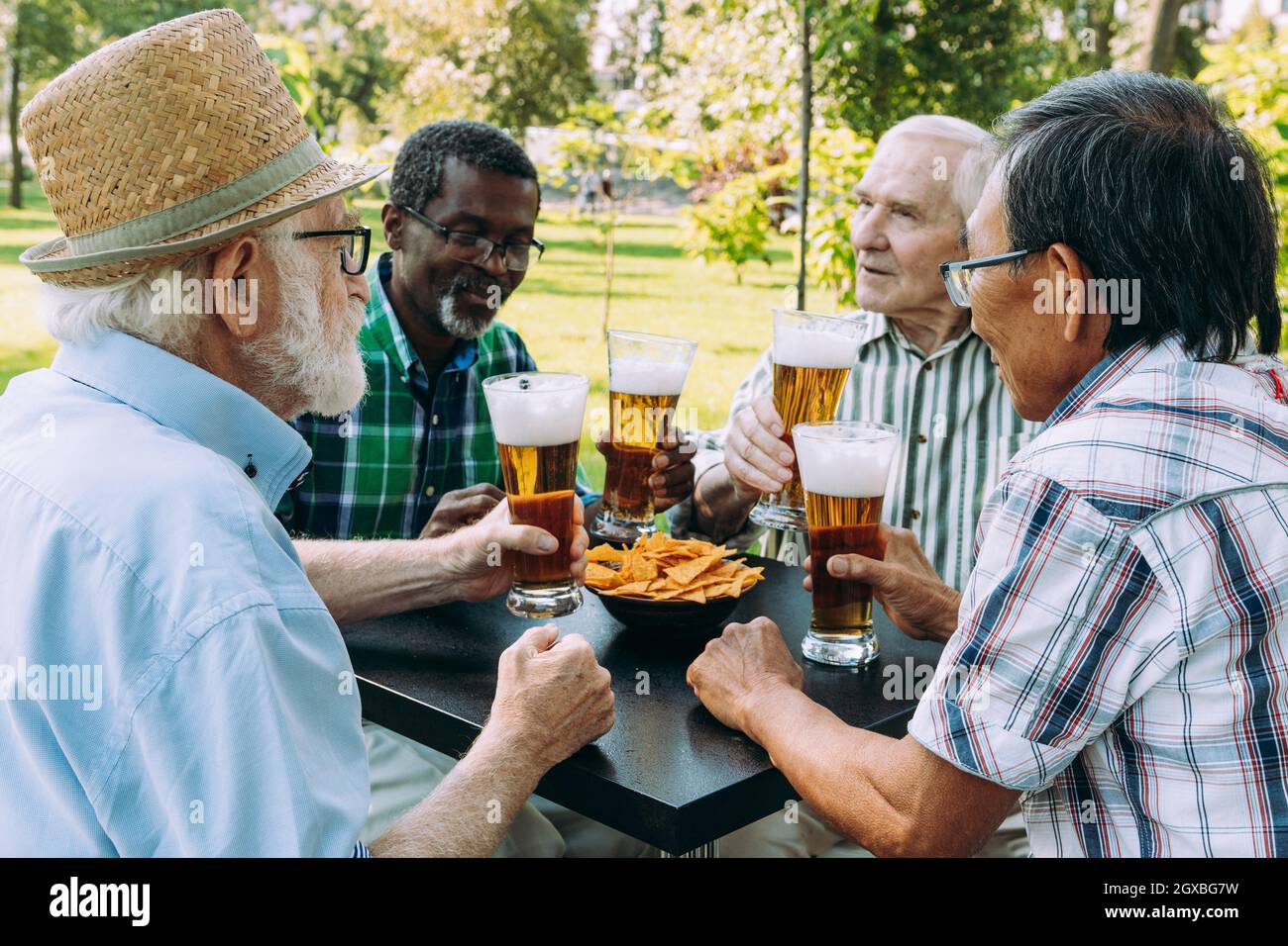 Elderly people drinking beer hi-res stock photography and images - Alamy