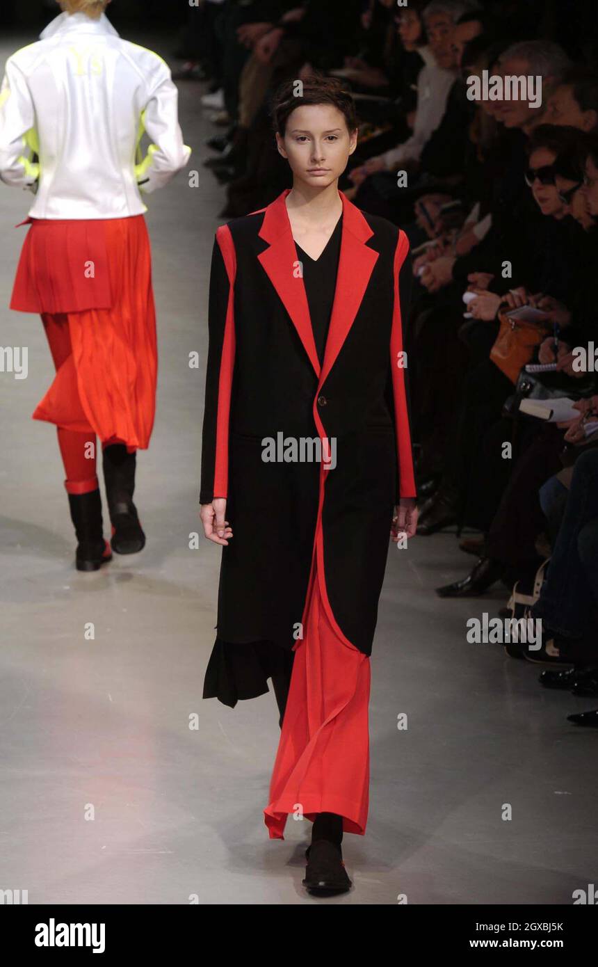 Models on the catwalk for the YS Fashion Show in Paris Stock Photo - Alamy