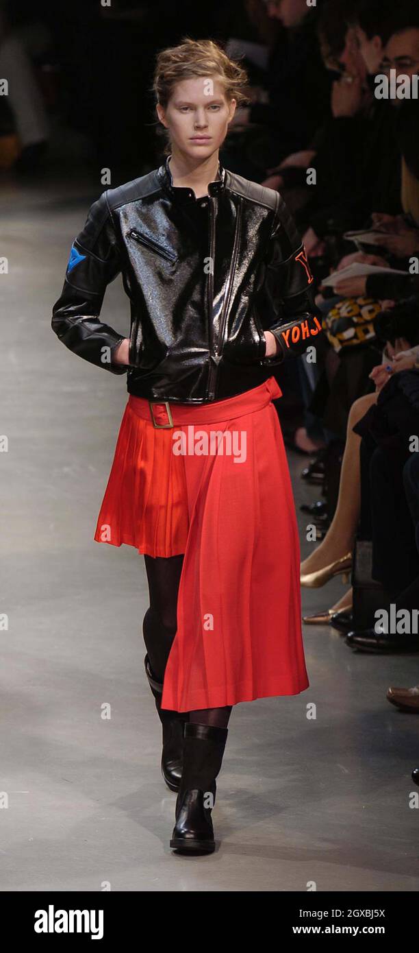 Models on the catwalk for the YS Fashion Show in Paris Stock Photo - Alamy