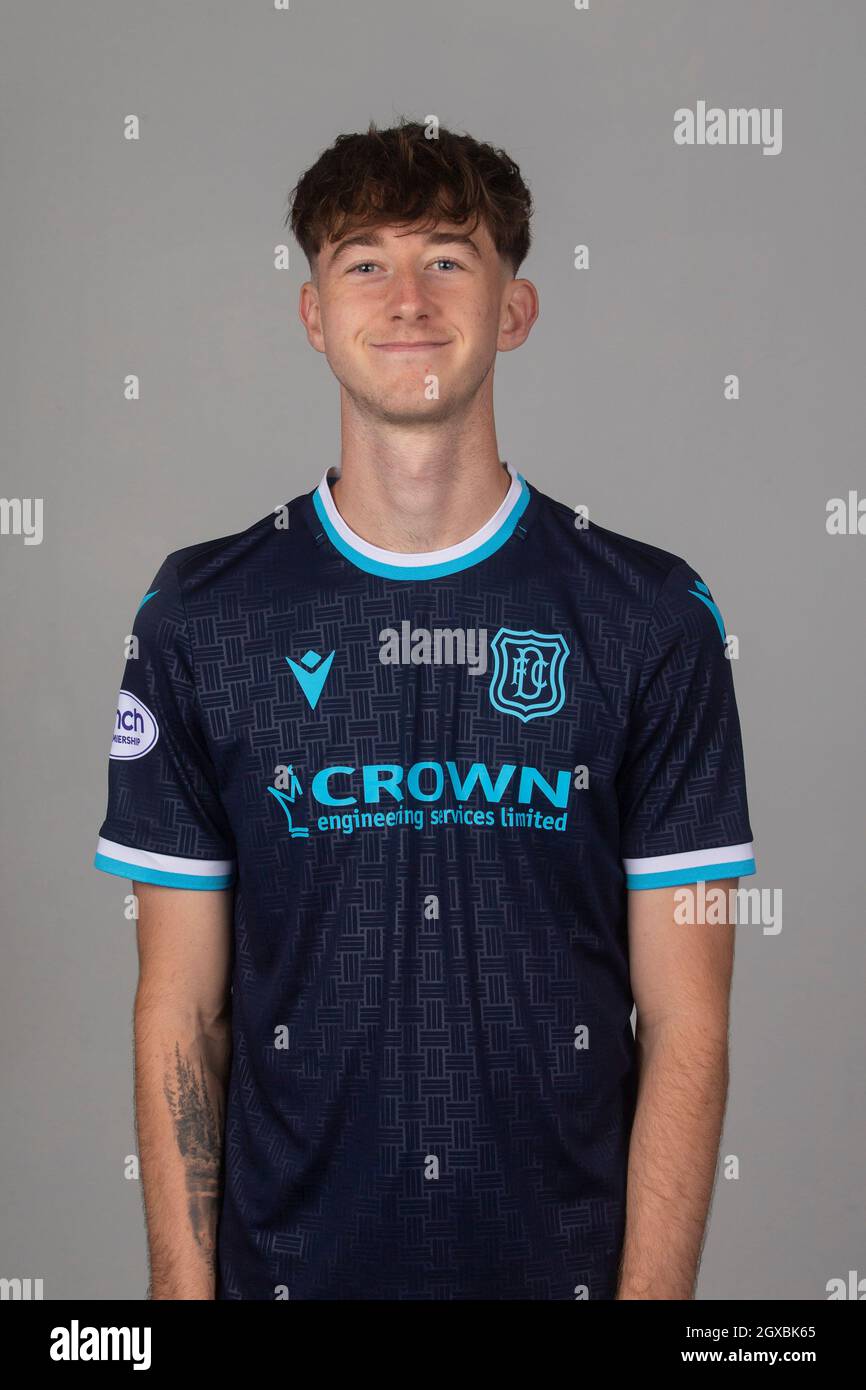 Dundee FC's Luke Strachan Stock Photo - Alamy