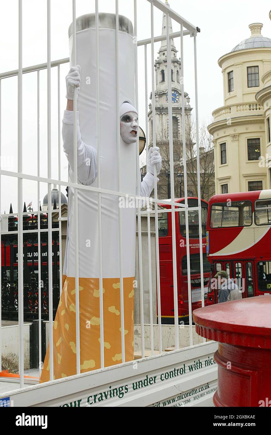 The National 'NO SMOKING DAY' in London Stock Photo - Alamy