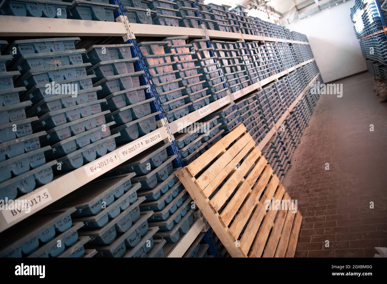 Exploration core drilling diamond drill hi-res stock photography and ...