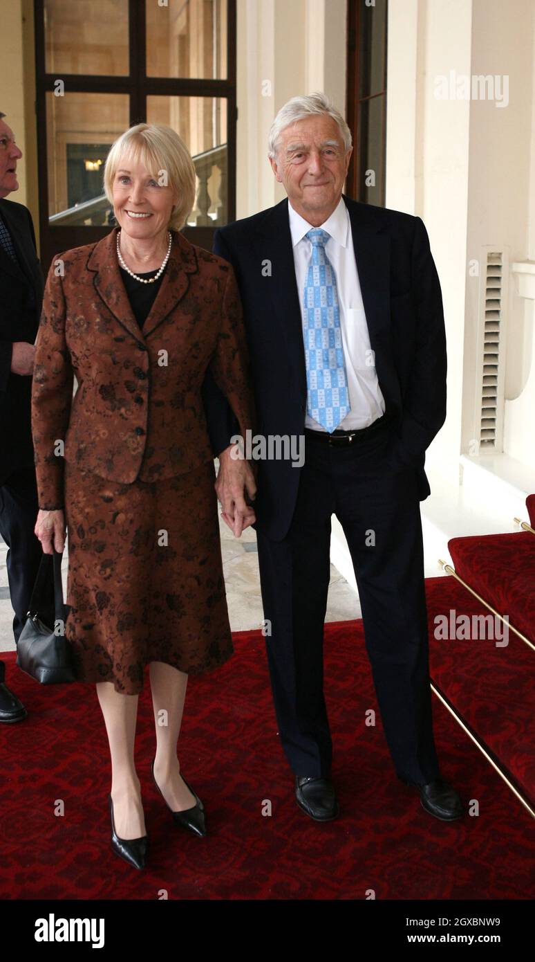 Mary parkinson arriving hi-res stock photography and images - Alamy