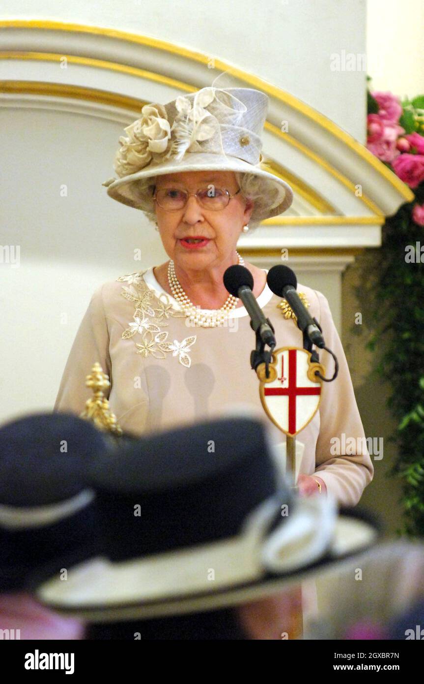Queen elizabeth, 80th birthday hi-res stock photography and images - Alamy