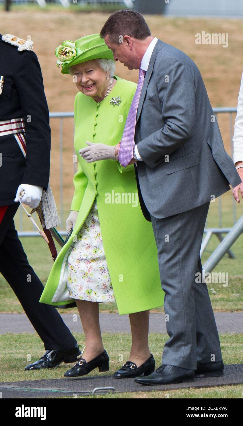 Queen elizabeth cheshire 2018 hi-res stock photography and images - Alamy