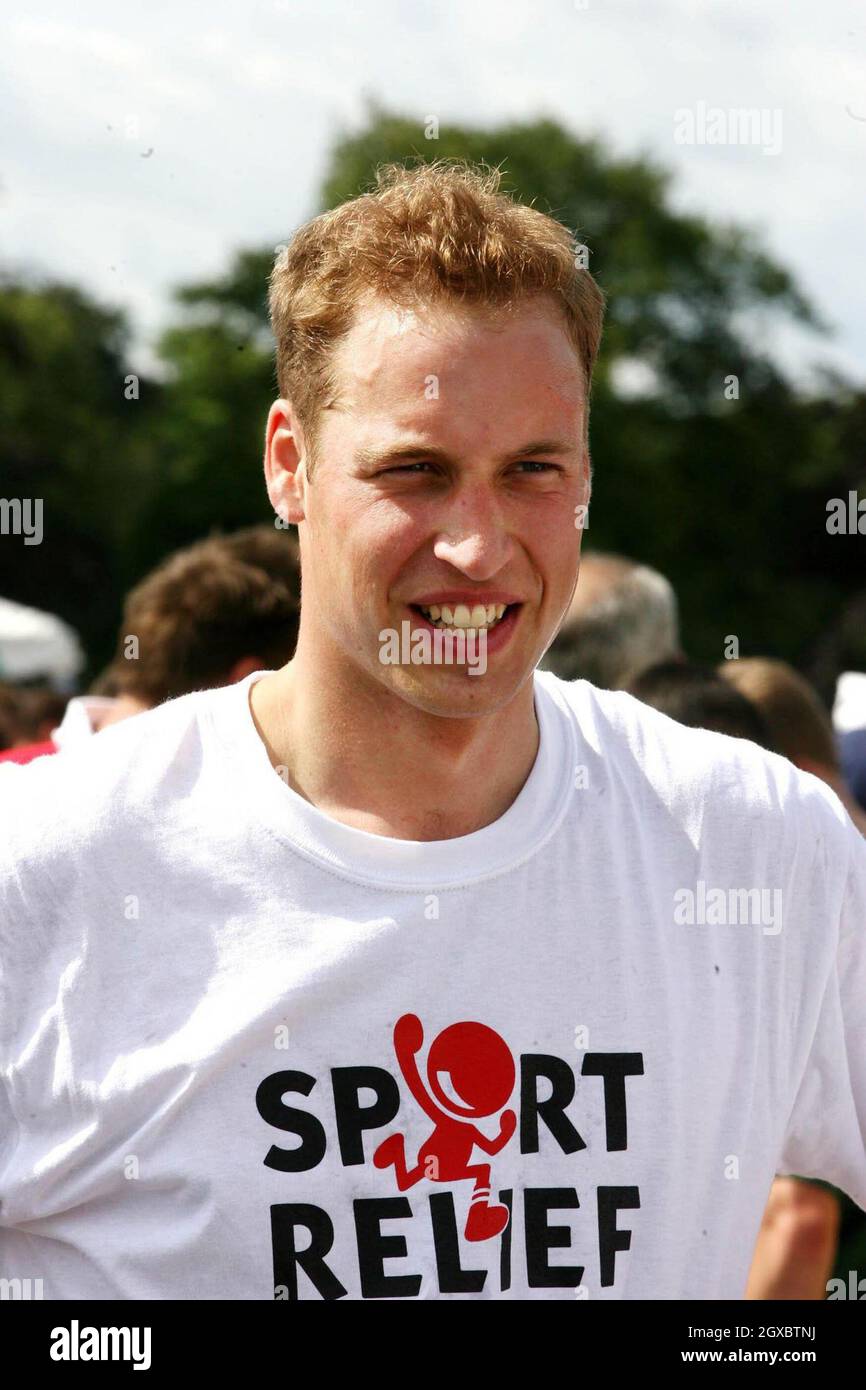 Prince William runs an assault course at his Sport Relief mile run at ...