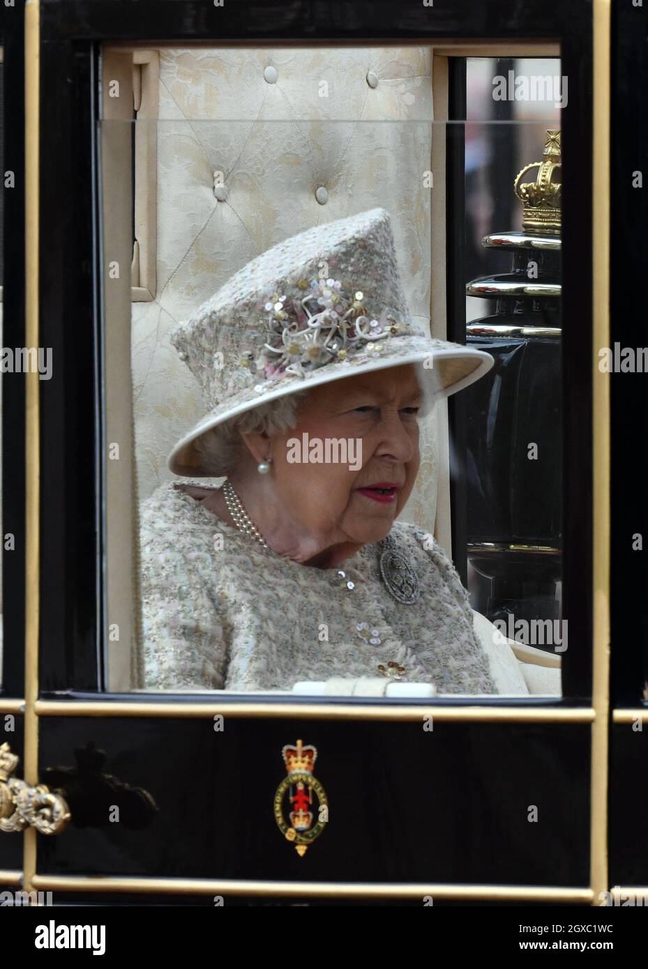 Queen Elizabeth ll rides in the Scottish State Coach during Trooping ...