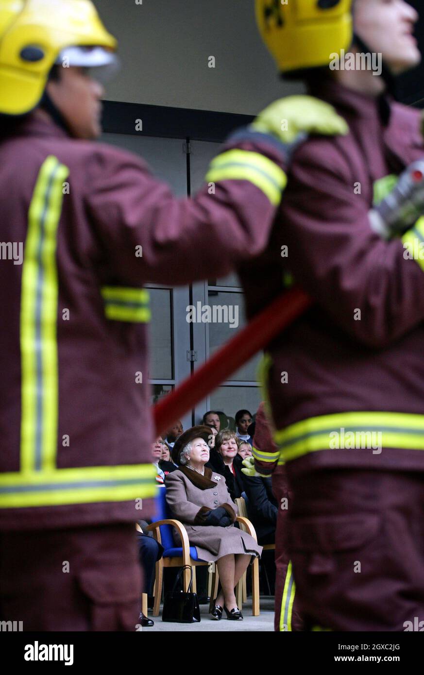 Millwall fire station hi-res stock photography and images - Alamy