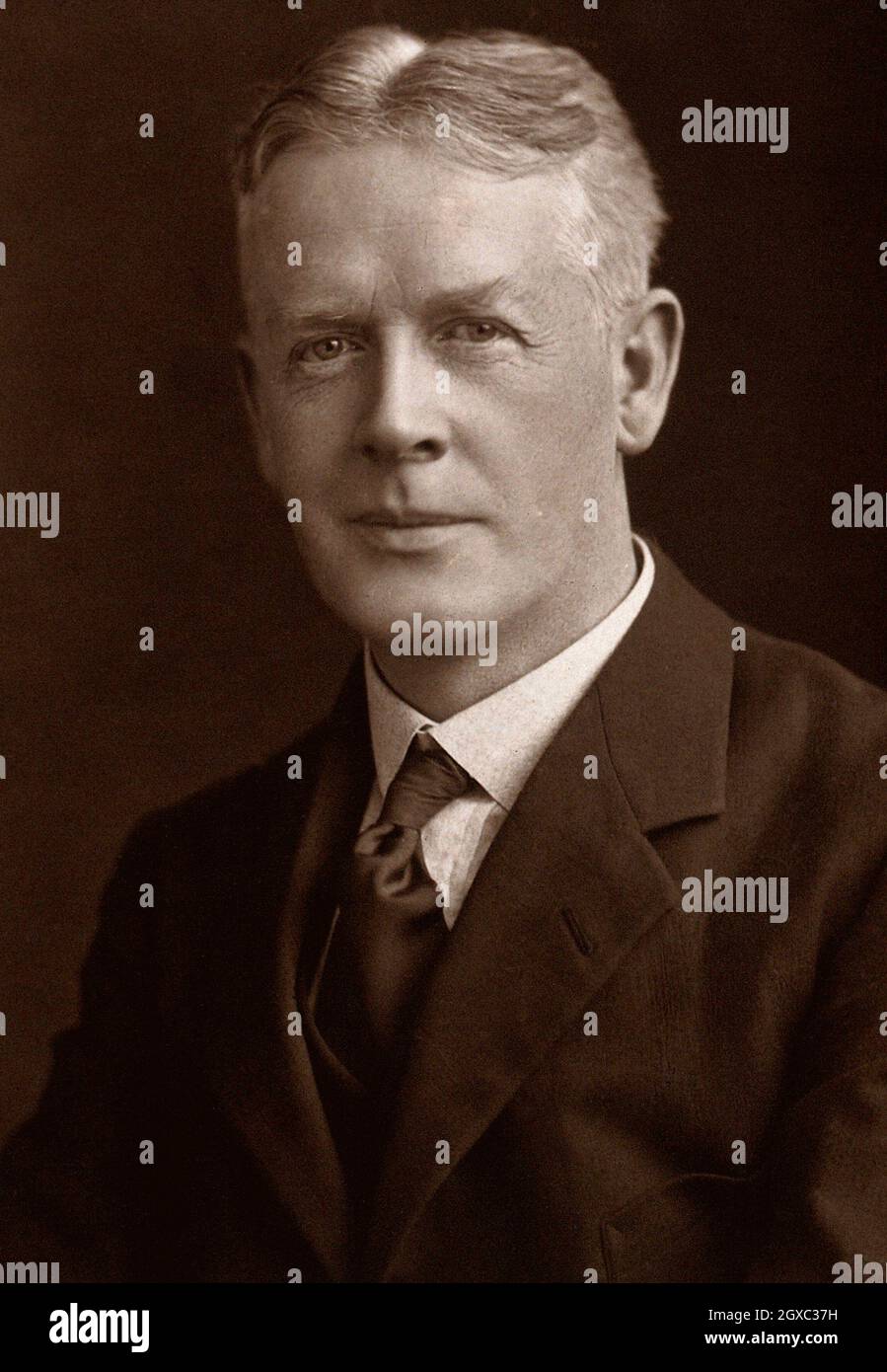 James thompson portrait hi-res stock photography and images - Alamy