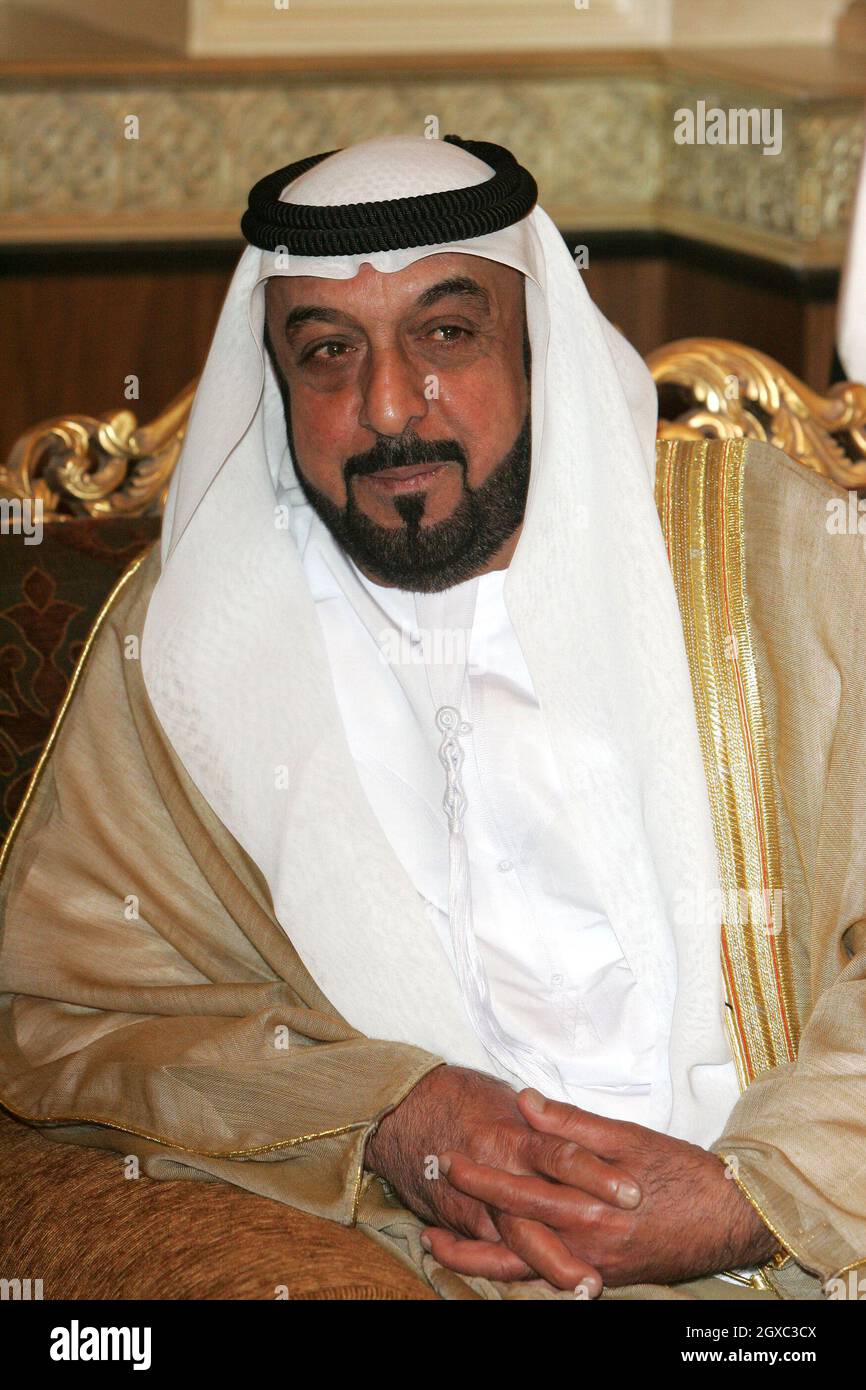 H.H. Sheik Khalifa, President of the UAE and Emir of Abu Dhabi meet at ...