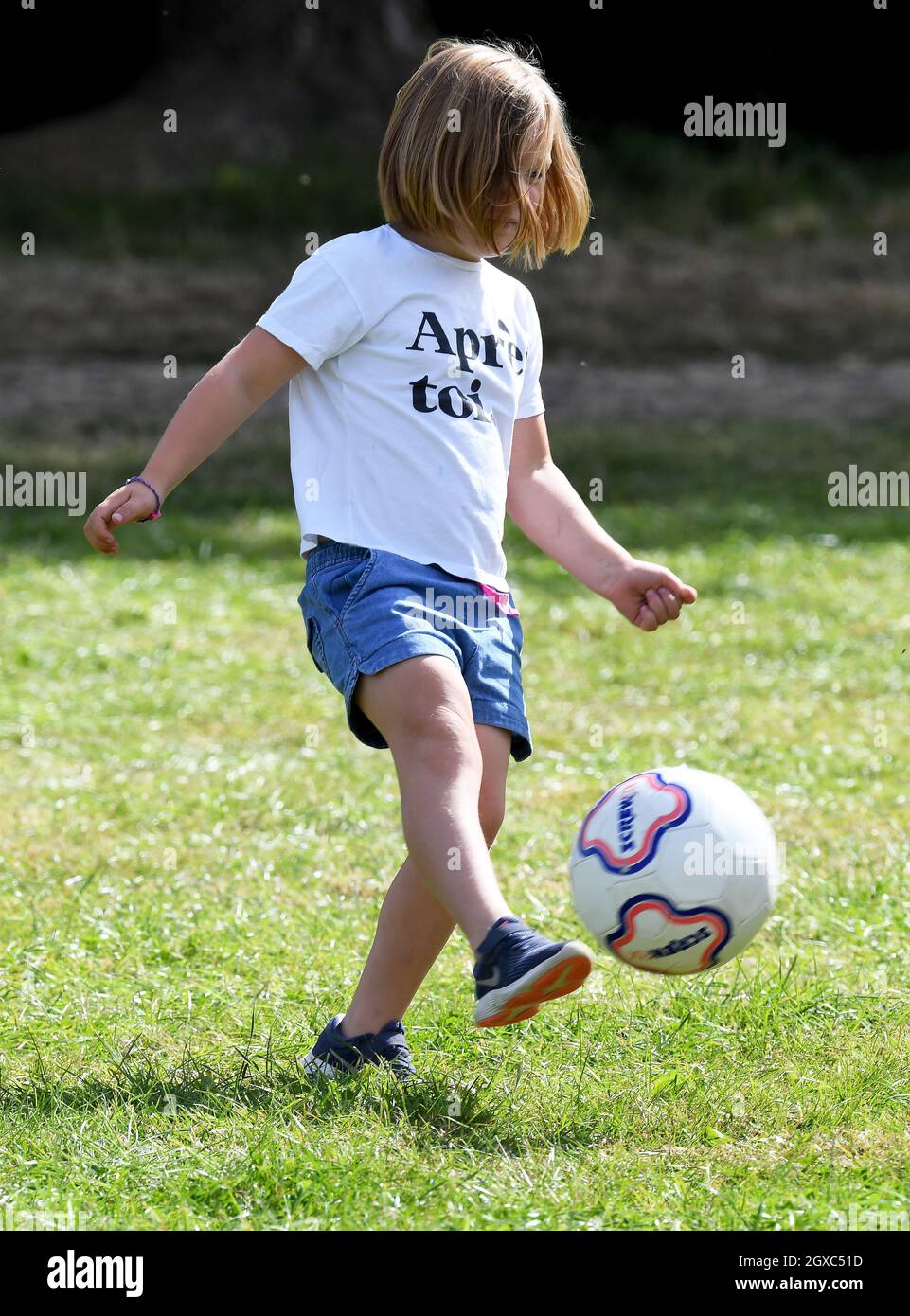 Mia tindall football hi-res stock photography and images - Alamy