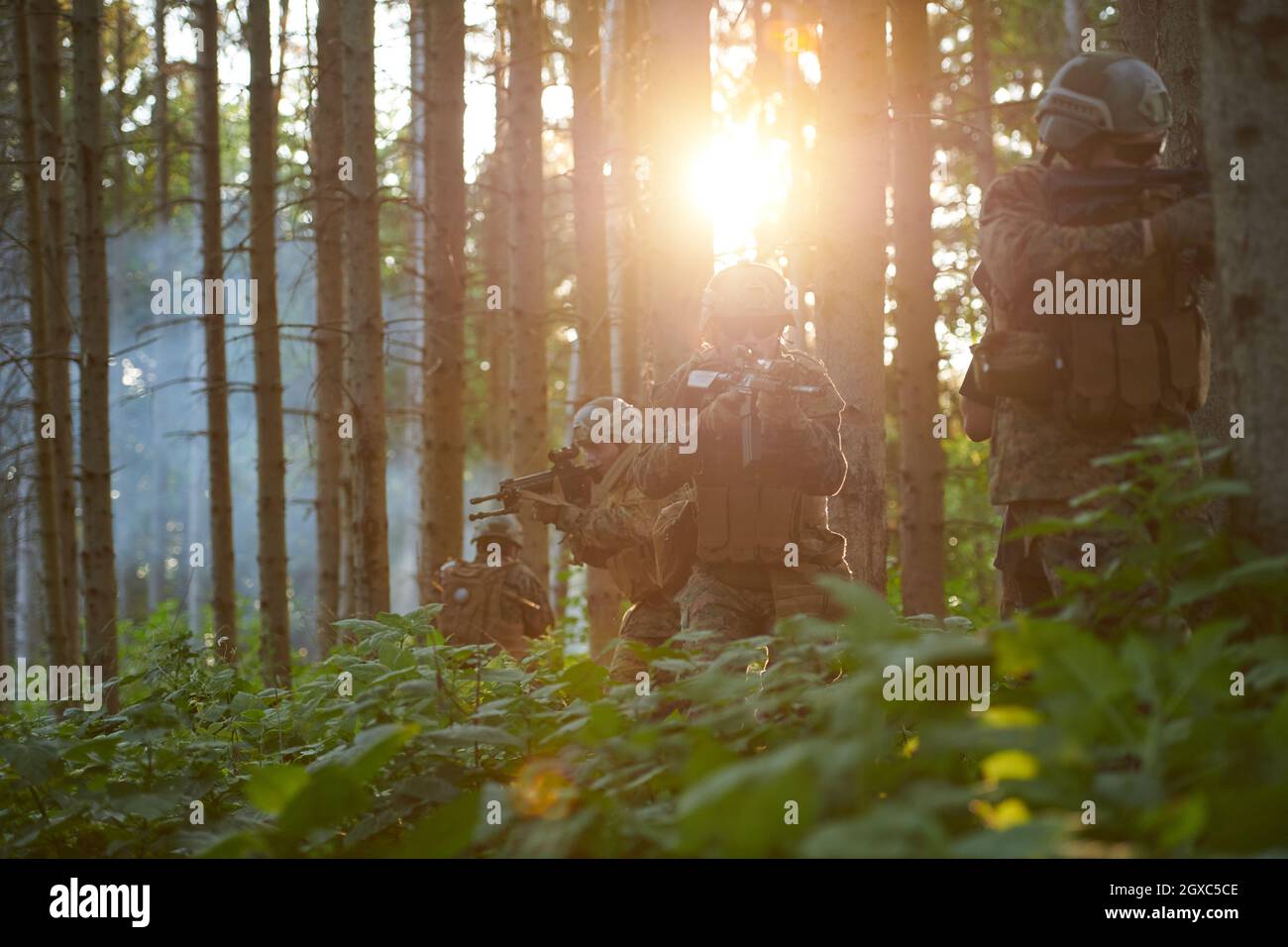 Modern warfare Soldiers Squad Running as Team in Battle Formation Stock ...