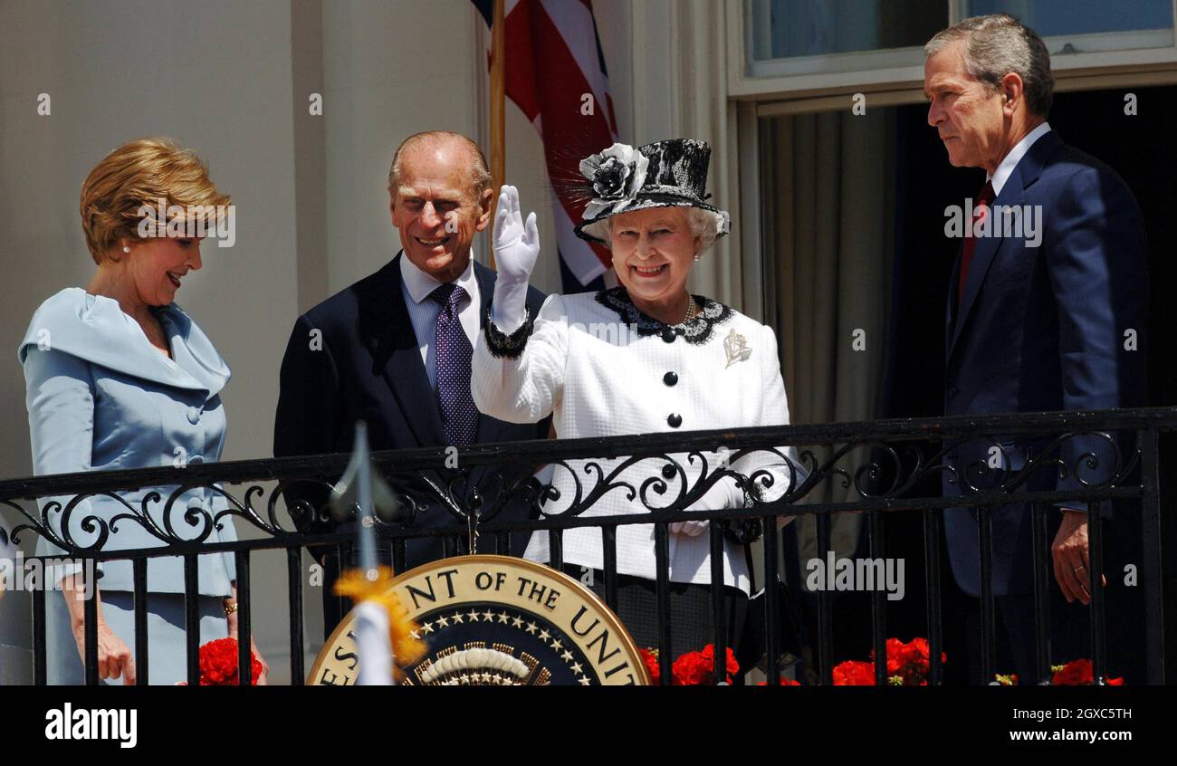 Queen Elizabeth II and USA President George W Bush accompanied by ...
