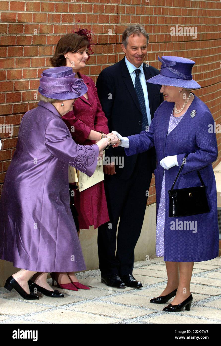 Margaret thatcher in the falkland islands hi-res stock photography and ...