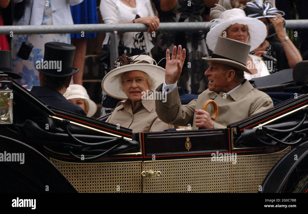 Elizabeth philp hi-res stock photography and images - Alamy