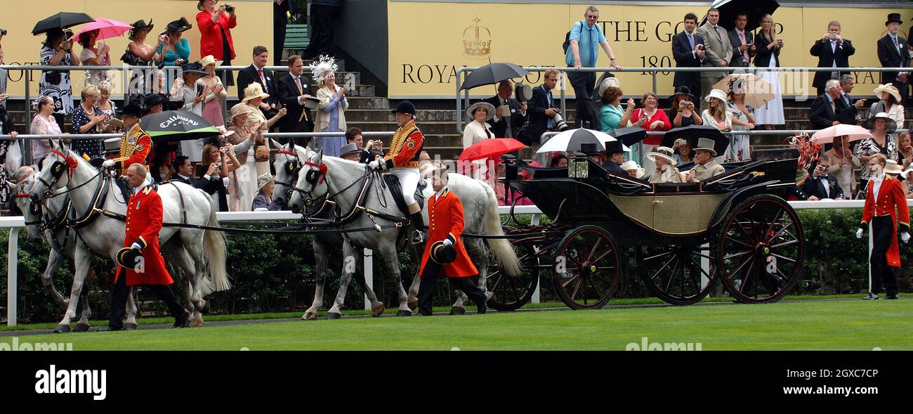 Elizabeth philp hi-res stock photography and images - Alamy