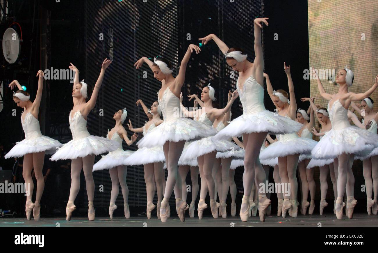 The English National Ballet live at The Concert for Diana, Wembley ...
