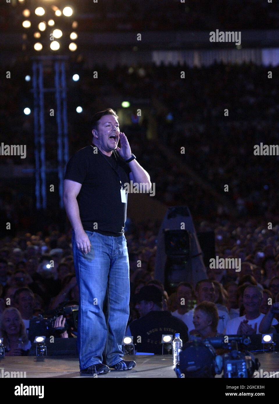 Ricky Gervais on stage at the Concert for Diana, Wembley Stadium ...