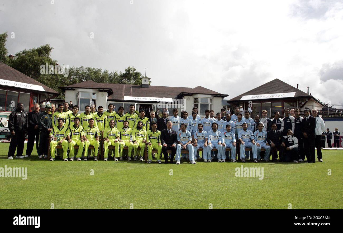 Prince Charles, Prince of Wales sits with the Pakistan (left) and ...