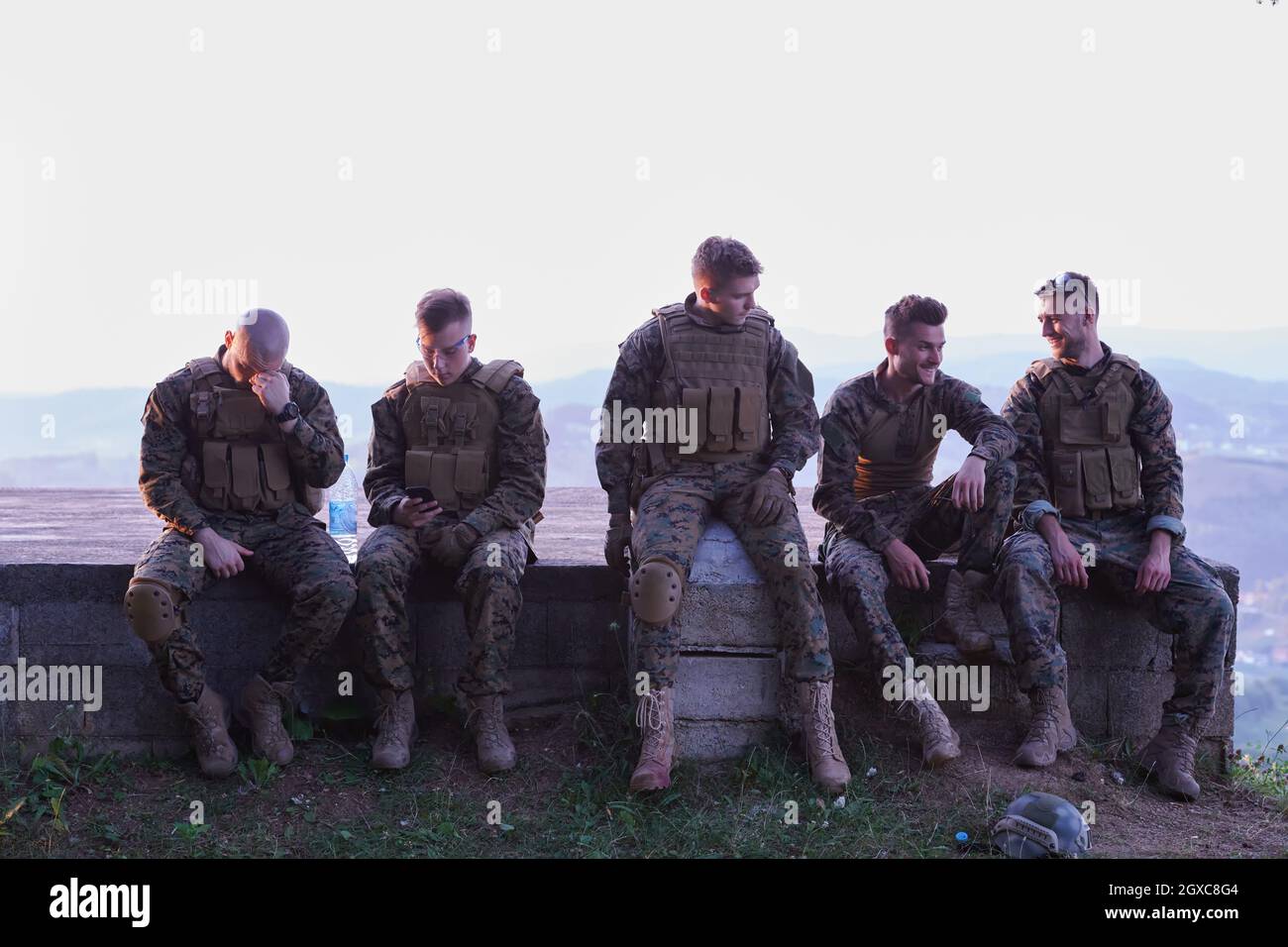 American soldiers having a hi-res stock photography and images - Alamy