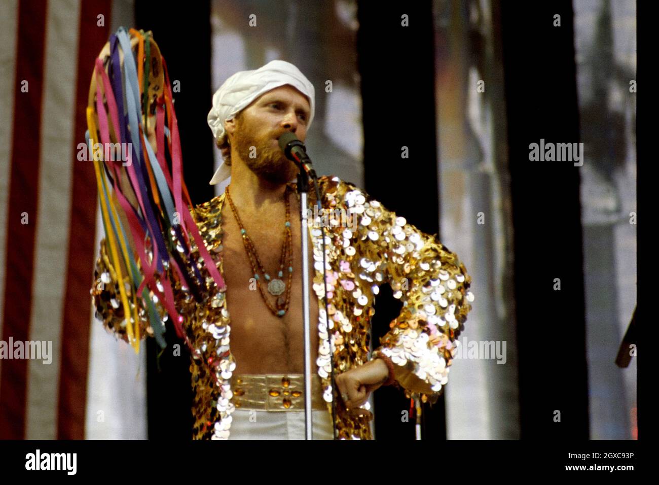 Mike Love of the Beach Boys performing on stage, circa 1975 Stock Photo ...