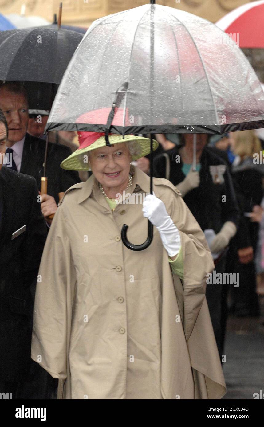 Queen Elizabeth ll braves the rain during a visit to Weston-super-Mare ...
