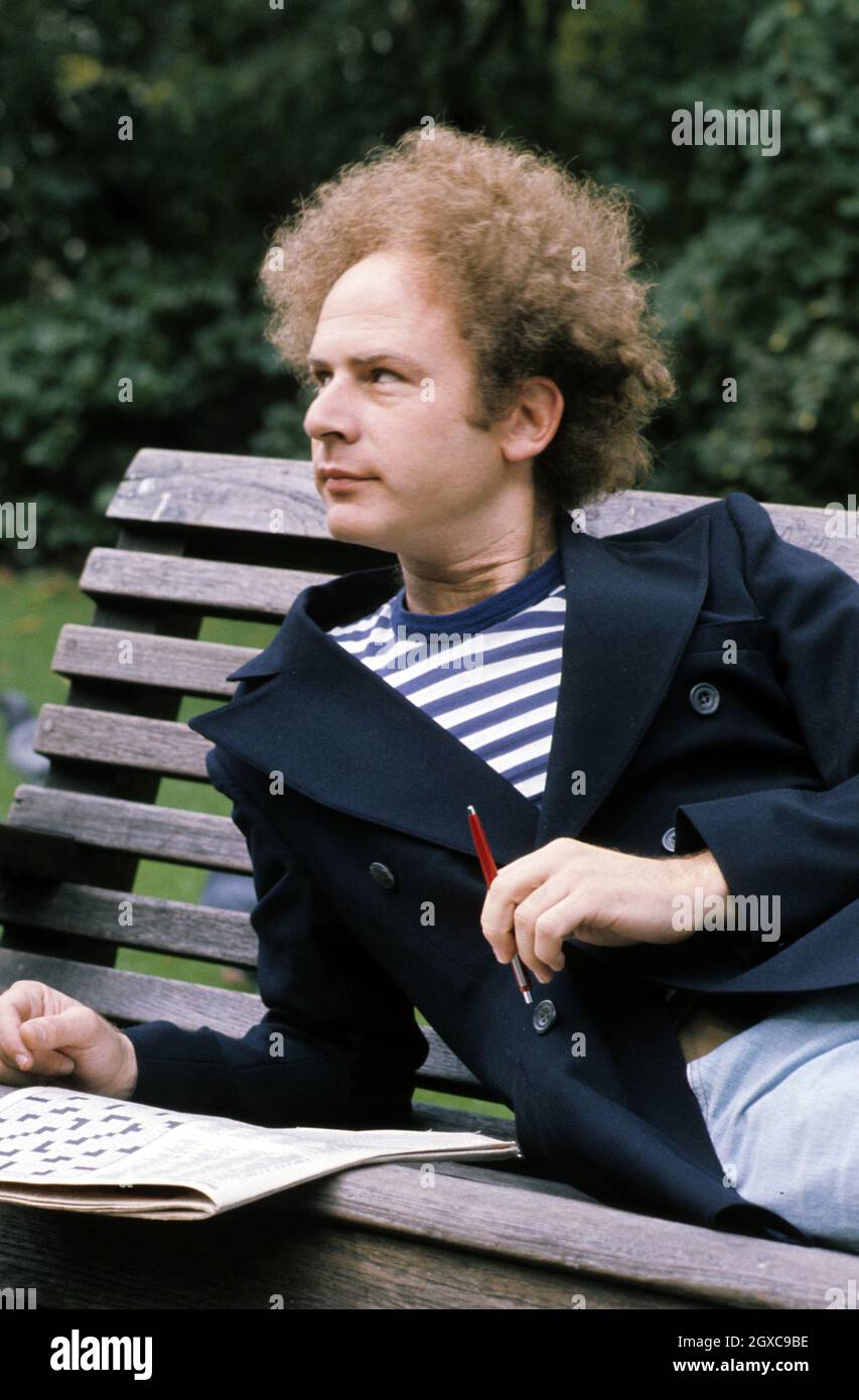 American singer-songwriter and actor Art Garfunkel Stock Photo - Alamy