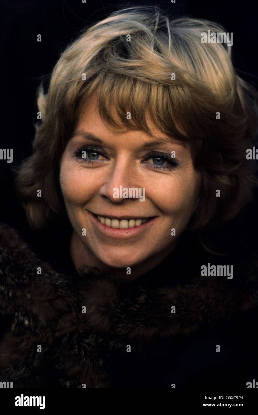 English actress Susannah York Stock Photo - Alamy