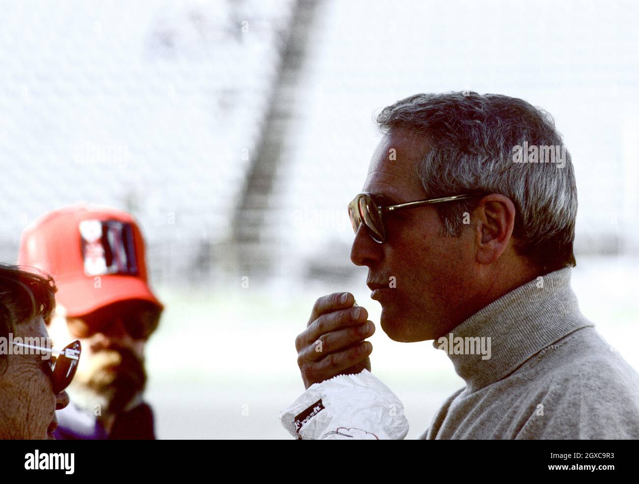 Film star paul newman hi-res stock photography and images - Alamy