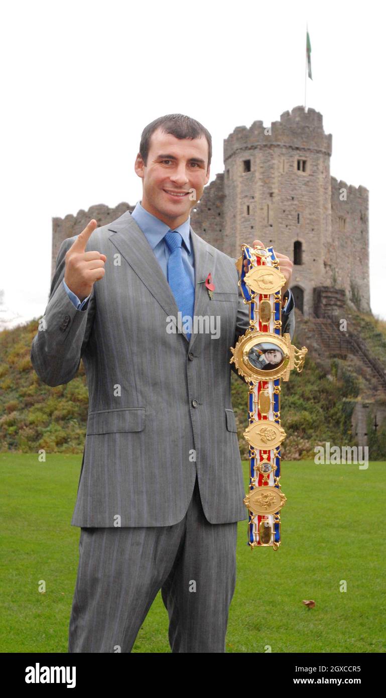 World Champion boxer Joe Calzaghe poses with a Lifetime Achievement ...