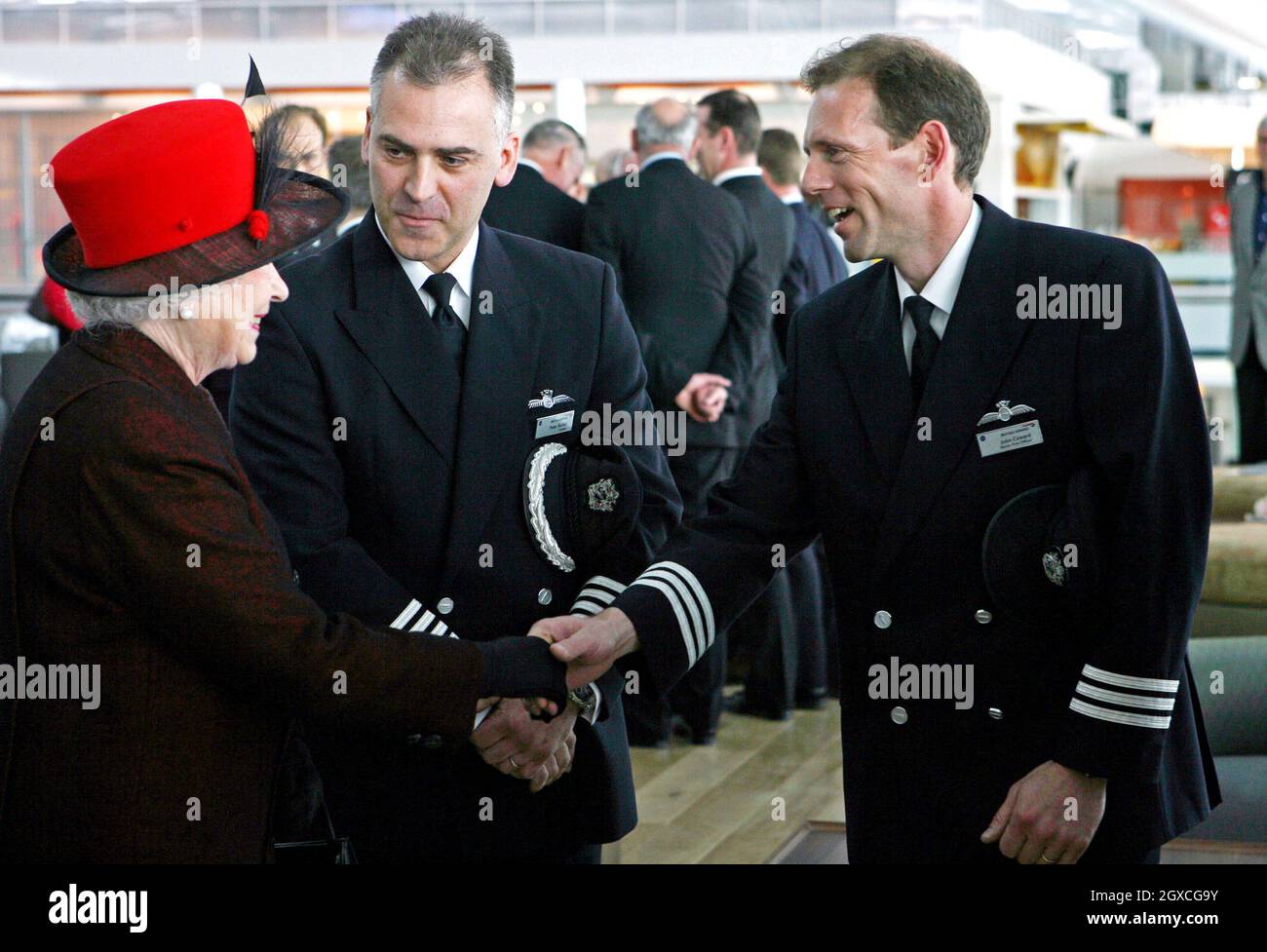 Queen Elizabeth II officially opens the new Terminal 5 at Heathrow ...