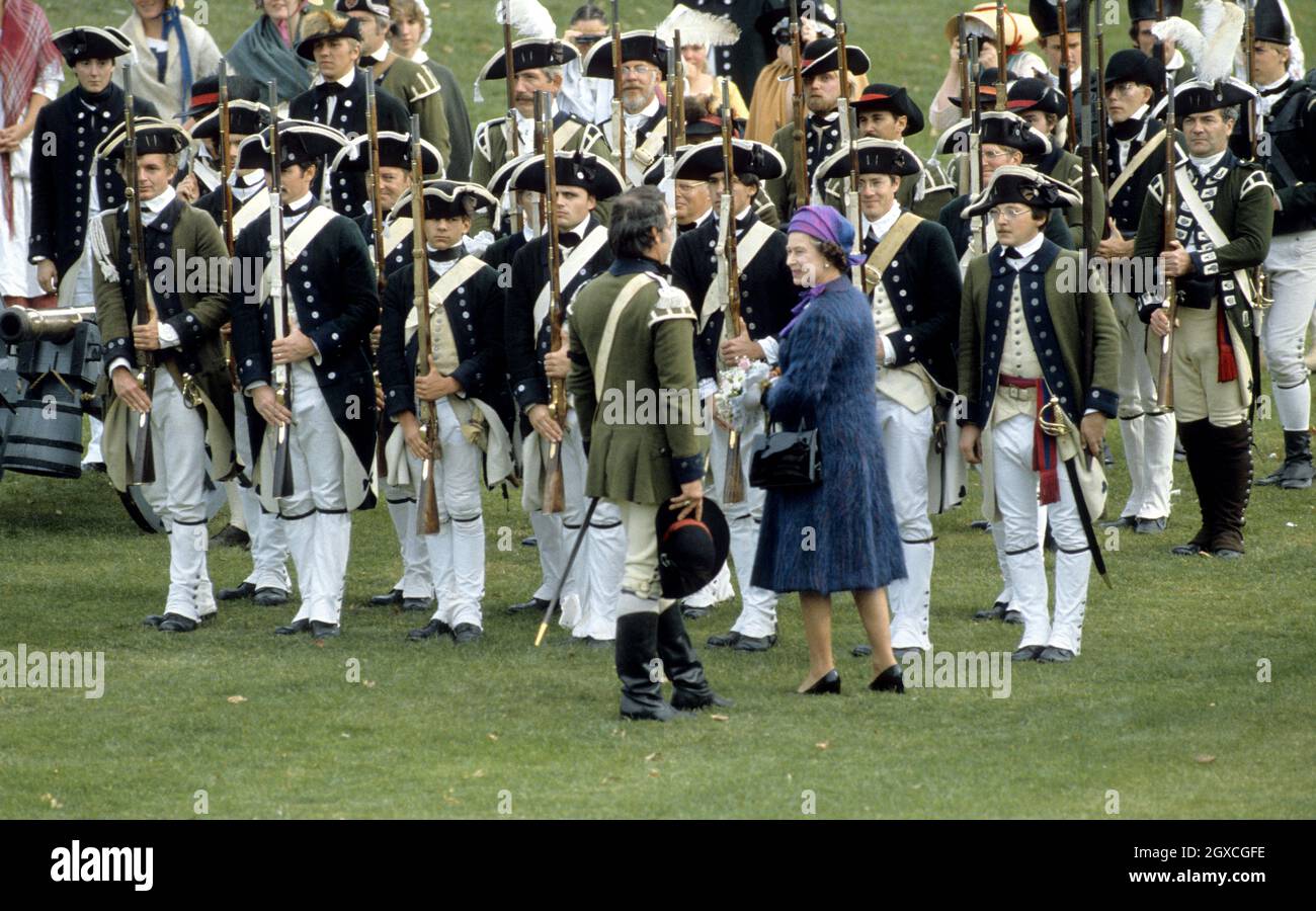 Queen Elizabeth II and HRH Duke of Edinburgh are welcomed to Fort ...