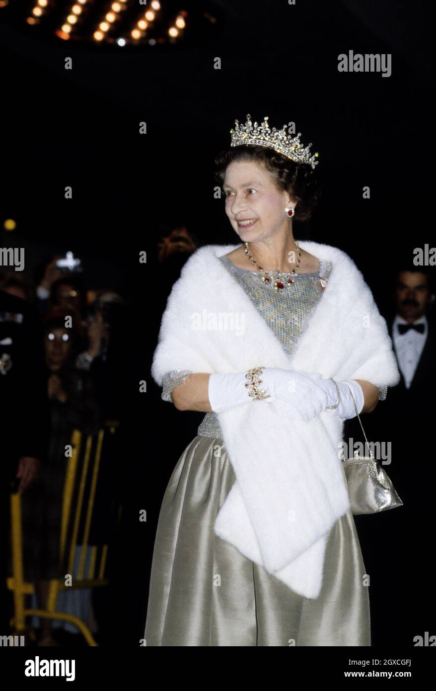 Queen Elizabeth II attends a banquet in Toronto during her Royal Tour ...