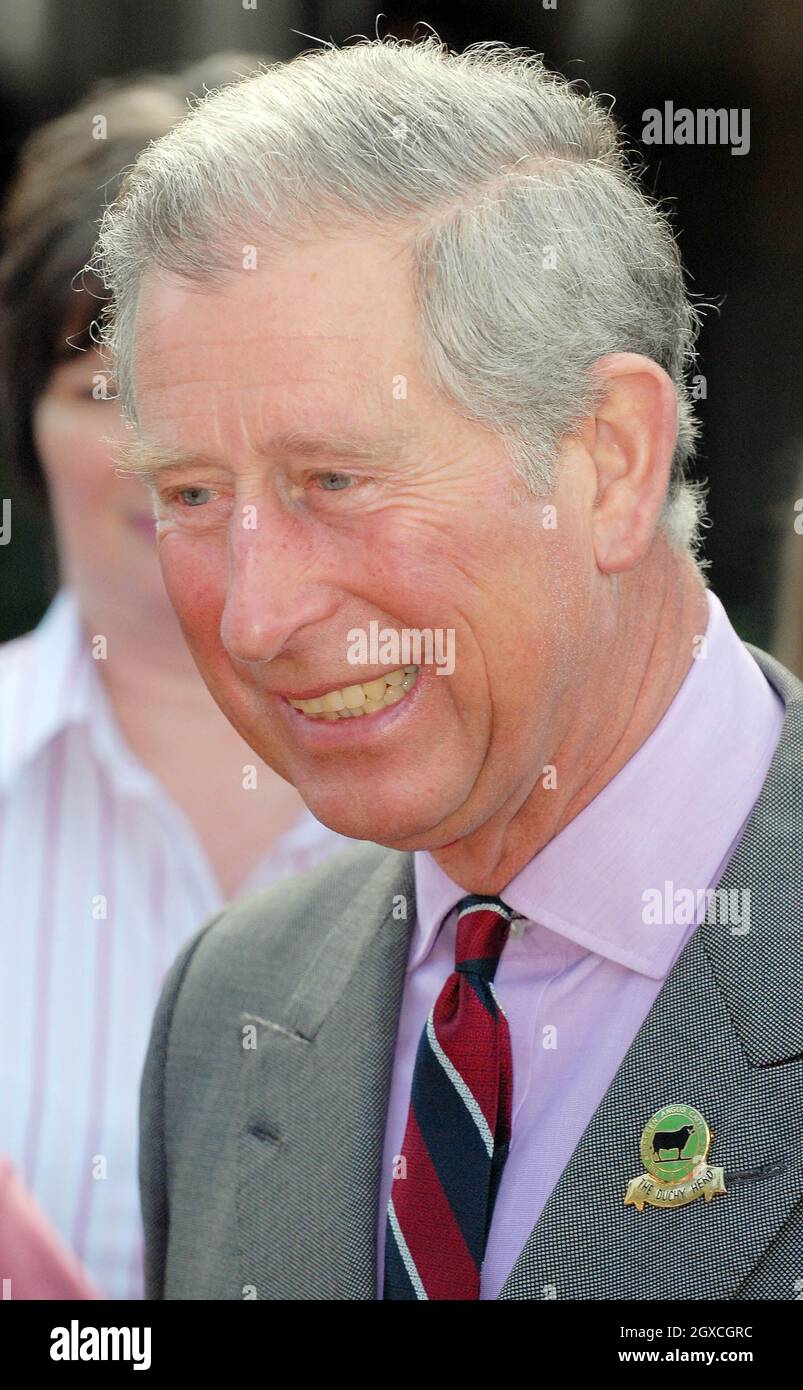 Prince Charles, Prince of Wales visits the Black Swan pub, restaurant ...