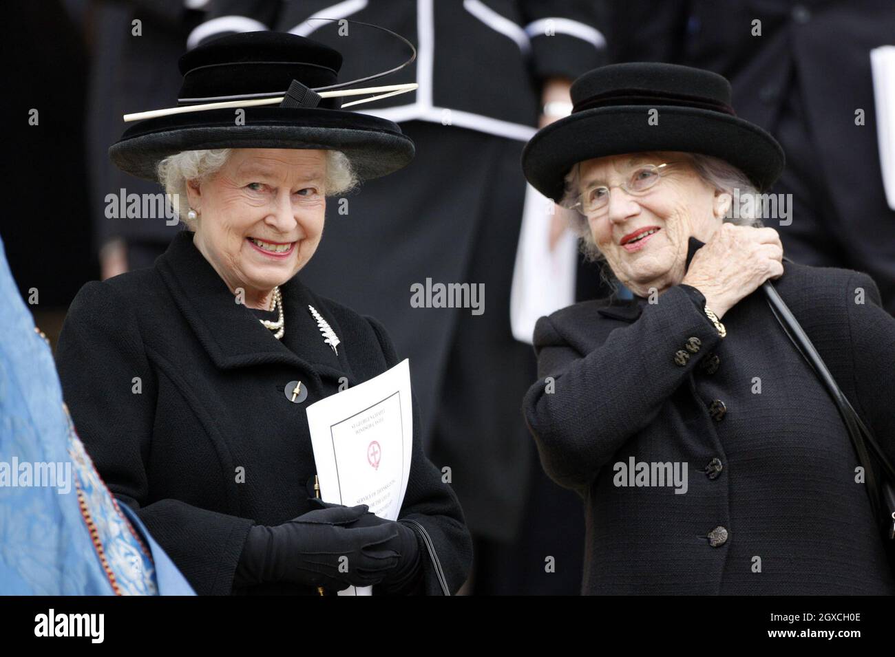 Queen Elizabeth II with Lady June Hillary, wife of Sir Edmund Hillary ...
