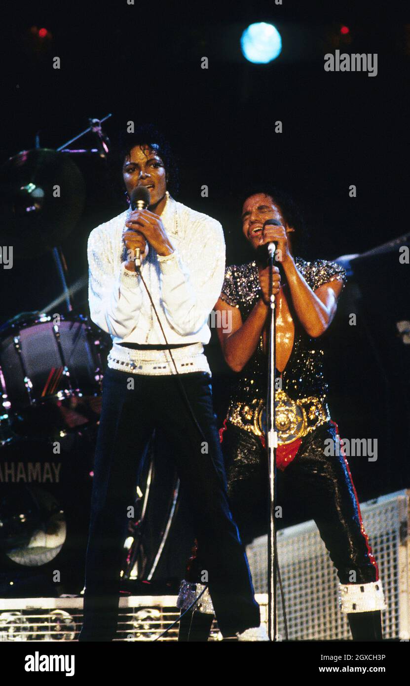 Michael Jackson live in concert in Dallas, Texas in June 1984 Stock ...