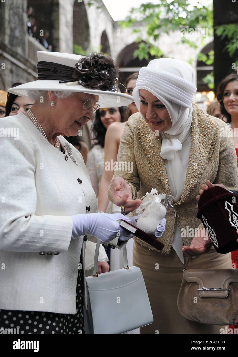 Turkish lady royal hi-res stock photography and images - Alamy