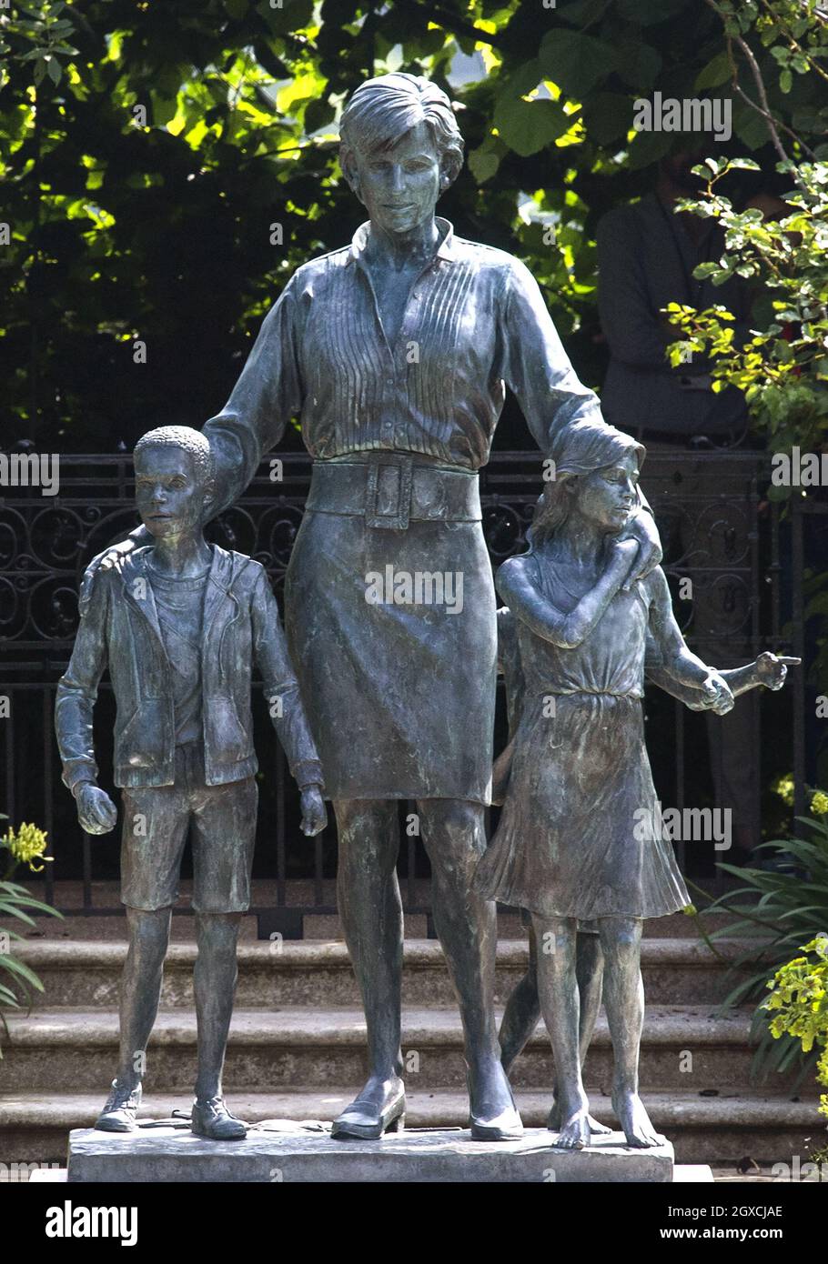 A statue of Princess Diana which was unveiled by Prince William ...