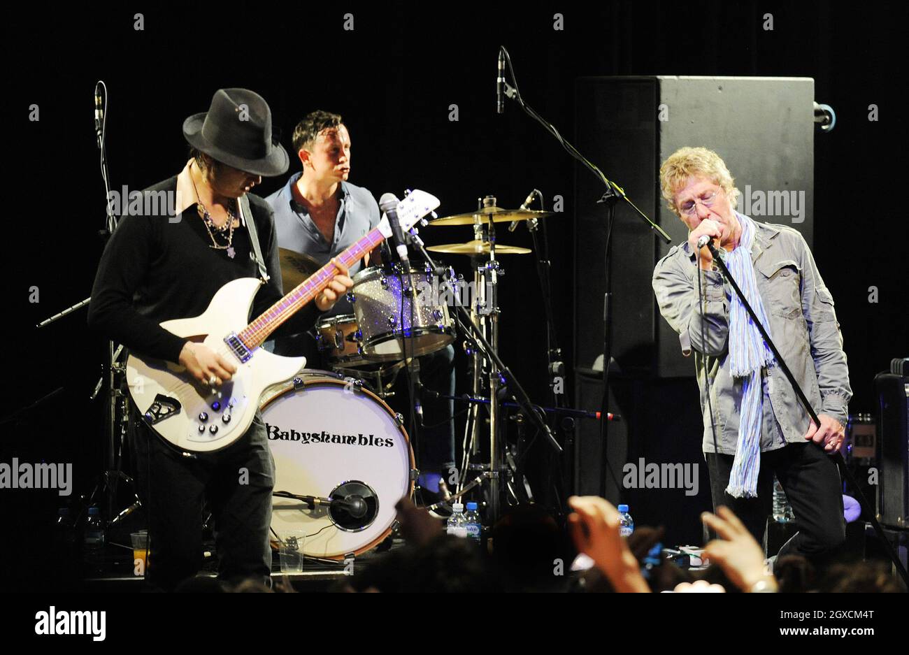 Teenage cancer trust gig hi-res stock photography and images - Alamy