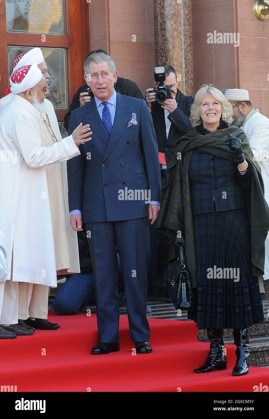 Mosque camilla hi-res stock photography and images - Alamy