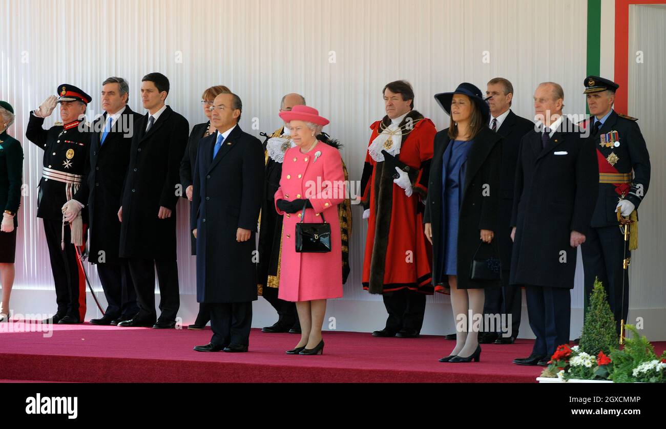 The Queen attends the ceremonial Mexican State visit on Horse Guards ...