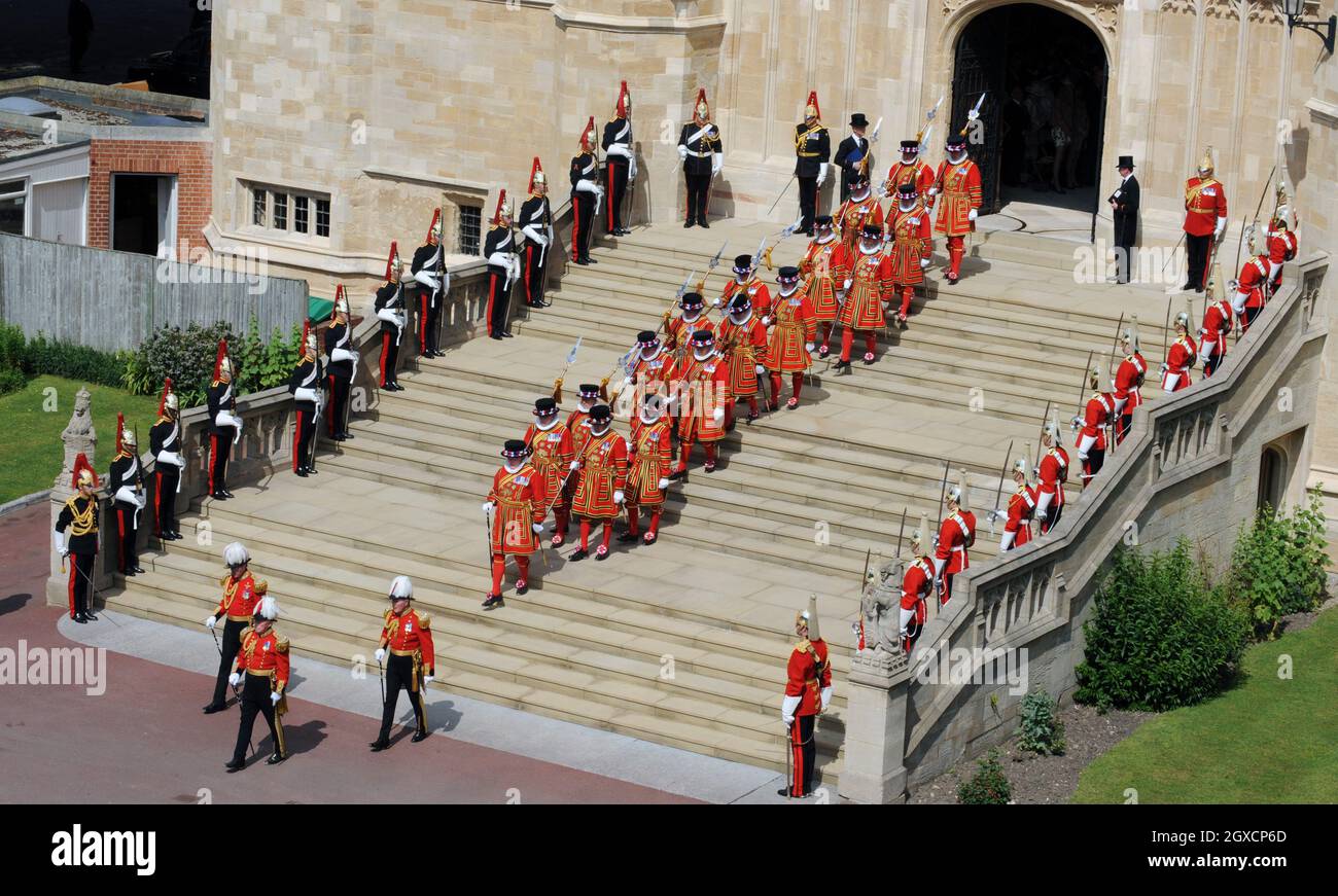 Royalty garter service st georges chapel hi-res stock photography and ...