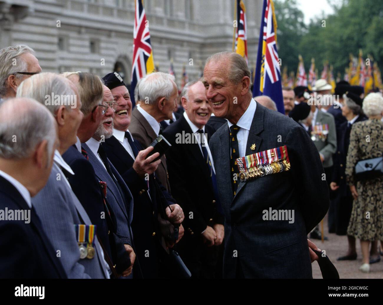 The Duke of Edinburgh meets World War II veterans on the VJ Day 50th ...