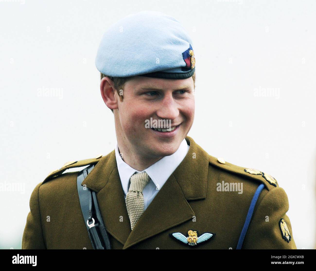 Prince Harry wears his Army Flying Corps blue beret following his pilot ...
