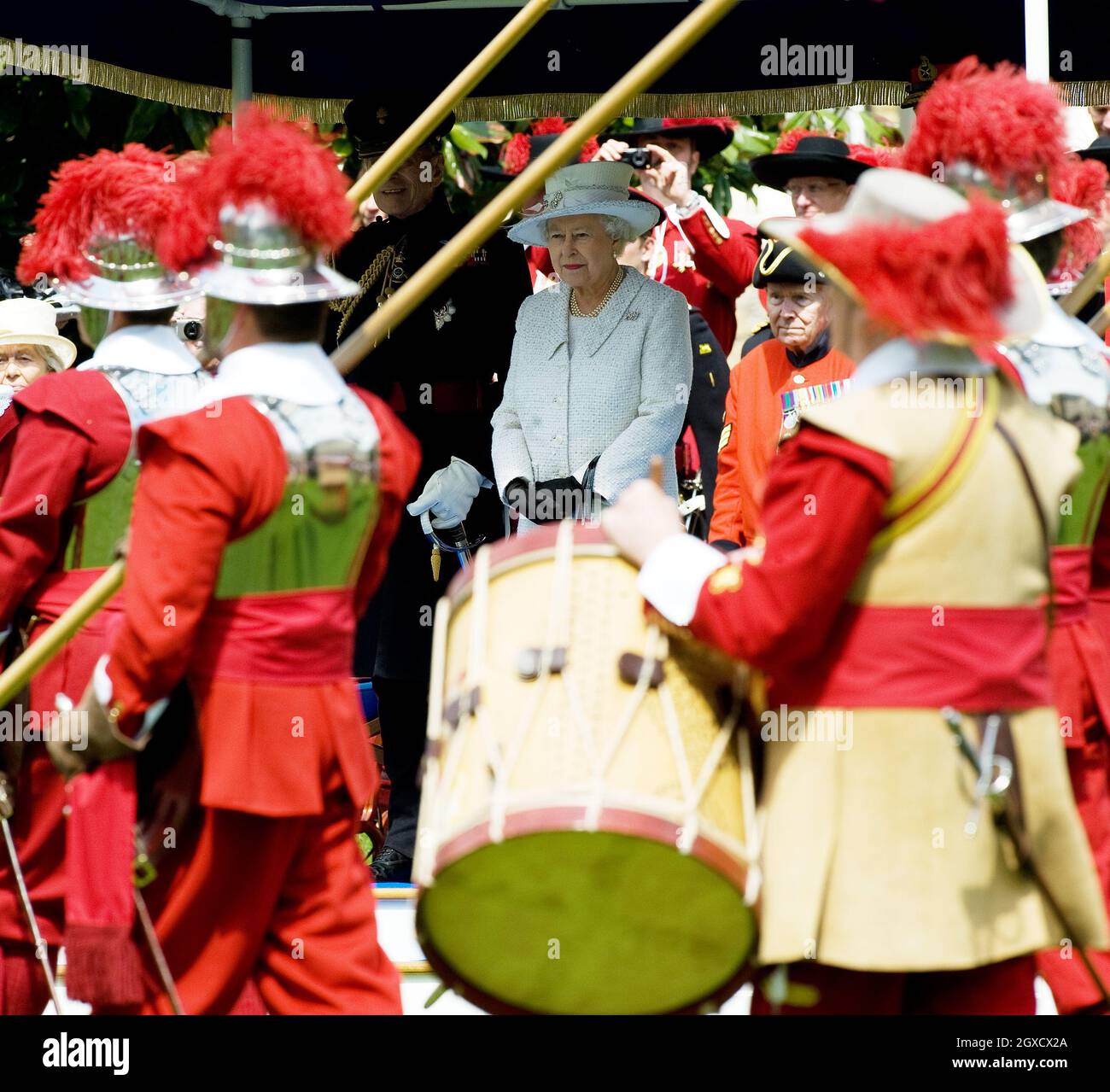 Queen Elizabeth II and Prince Philip, Duke of Edinburgh review the ...