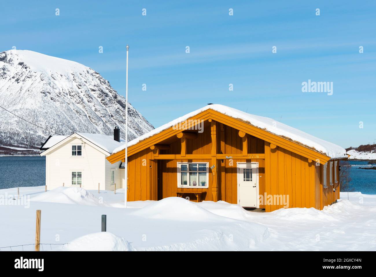 Norwegian house hi-res stock photography and images - Alamy