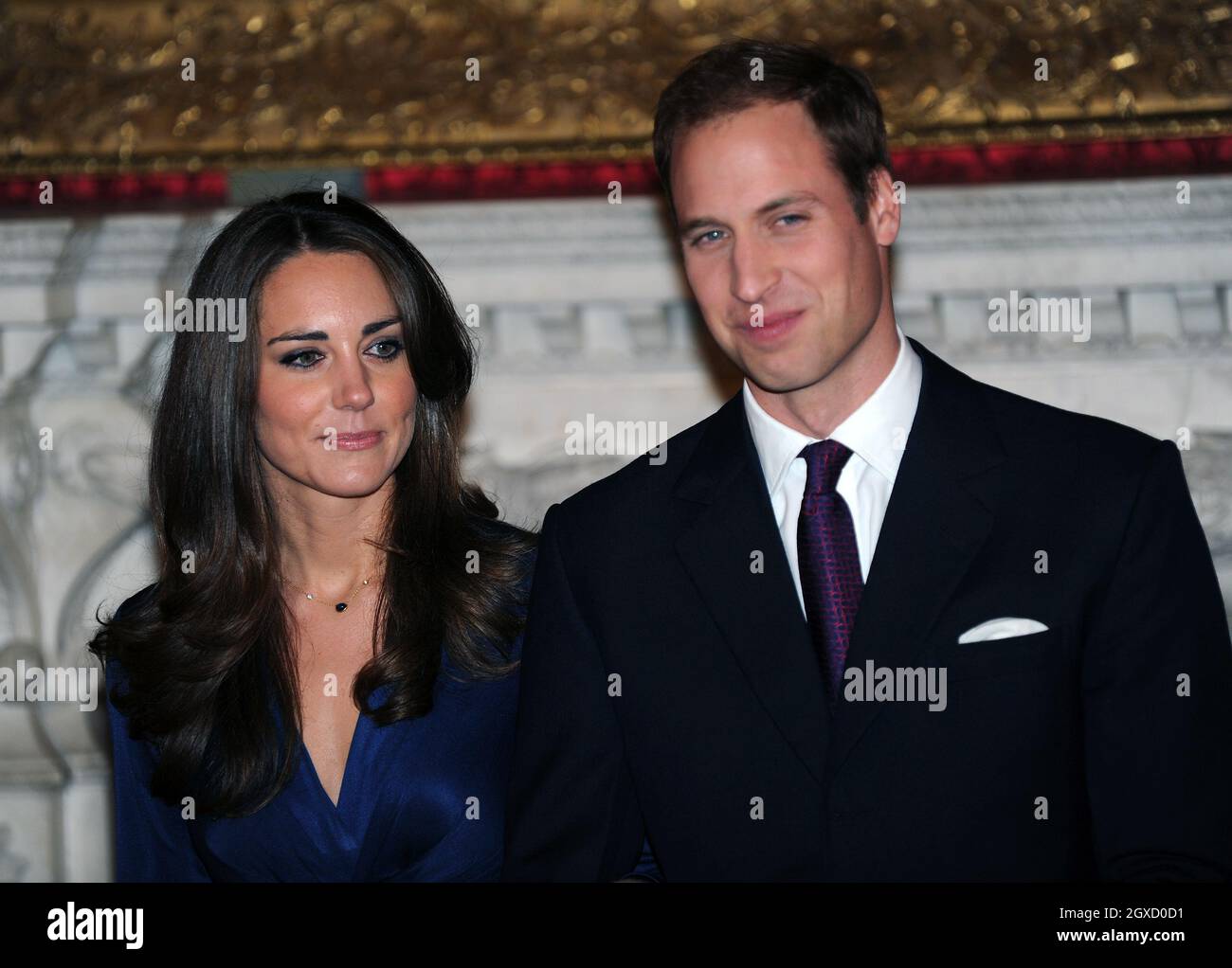 Prince William and Kate Middleton pose for photographs in the State ...